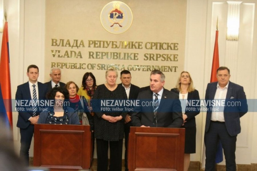 Zatvaraju se sve škole u Republici Srpskoj Zatvaraju se sve škole u Republici Srpskoj